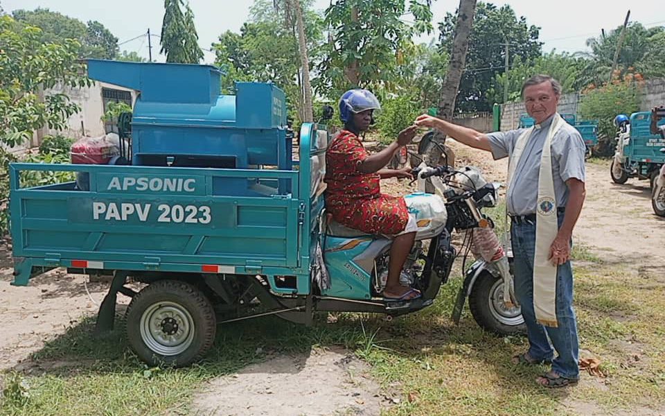 Projet PAPV: l’OCDI Caritas Sokodé soutient les entrepreneurs du ...